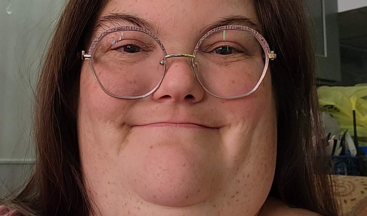 WHAT HAPPENS AT A LAUNDROMAT | Adelaide Literary Magazine