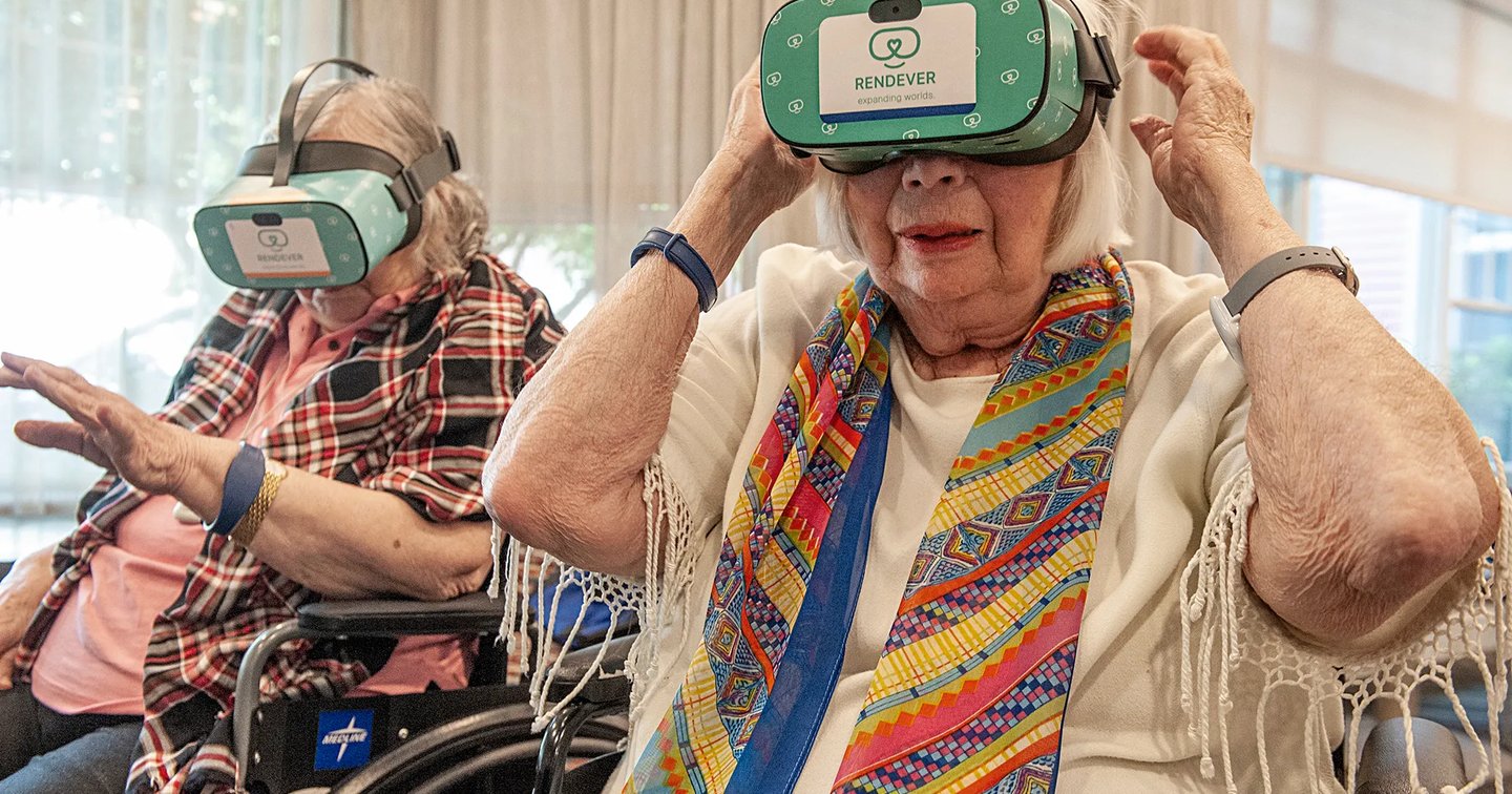 Virtual Reality Experiences with Rendever | Adoring Care Assisted Living