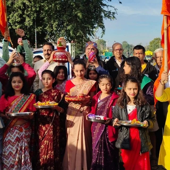 NRI Rickshaw Campaign Welcome | Adarsh English Medium School, Deesa