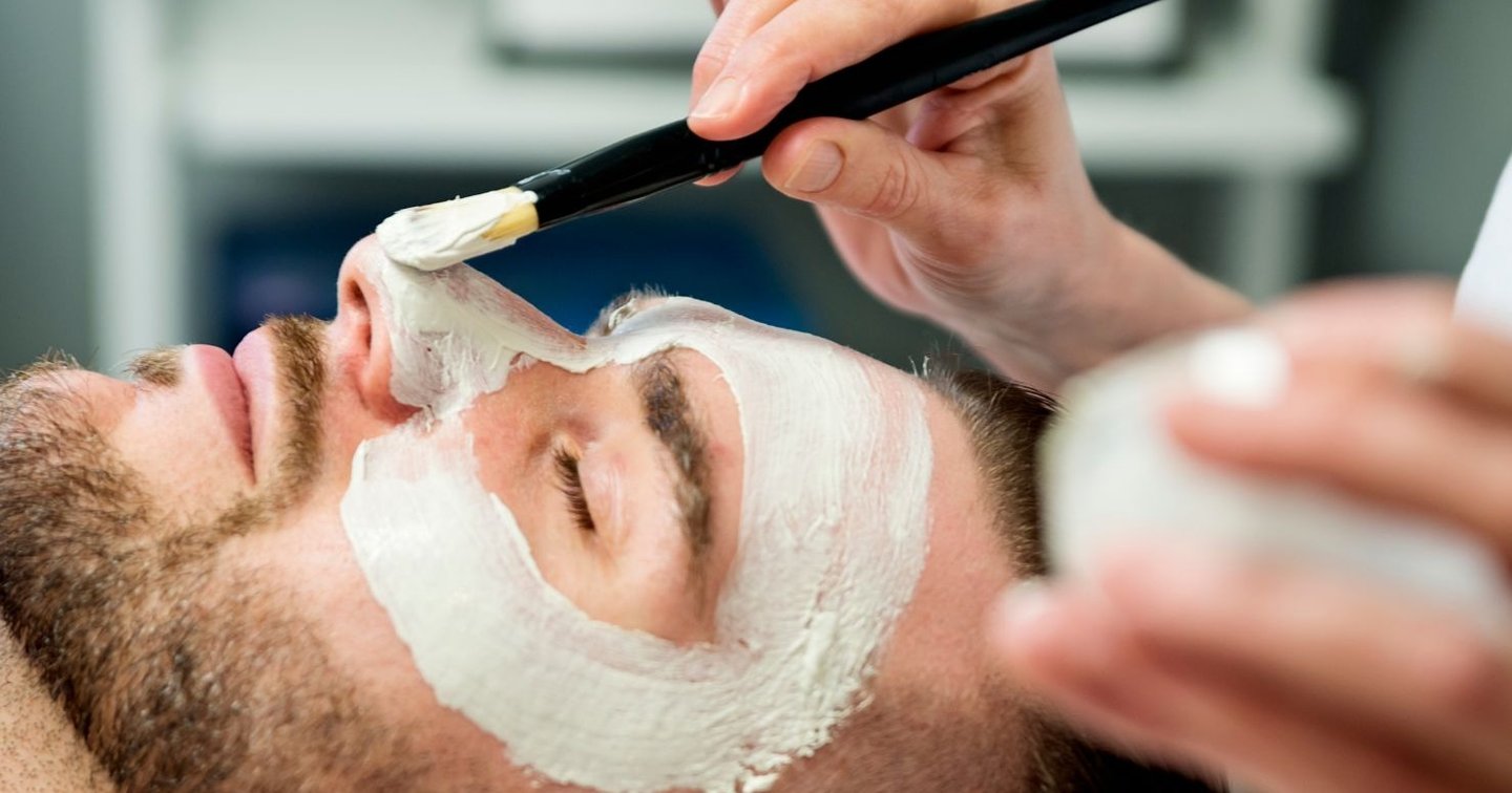 The Role of Professional Facials in Bangkok’s Beauty Trends | Facial ...