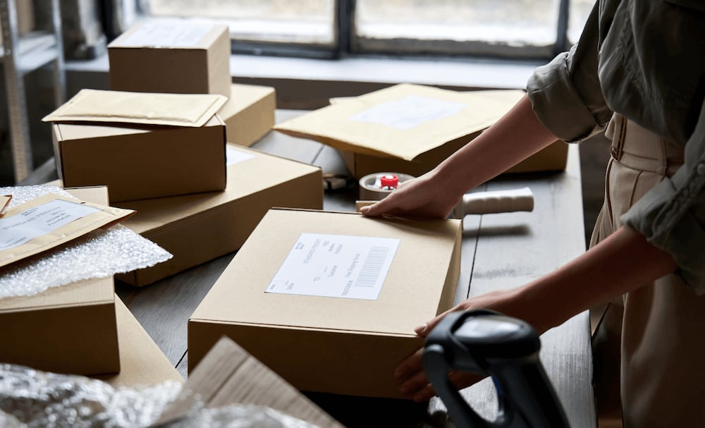 What is dropshipping? How does it work, and why so popular?