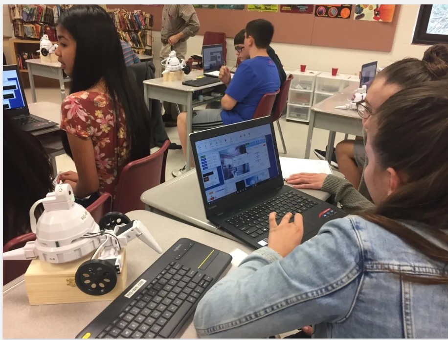 Robo Geek Stem Summer Camps Richmond Hill Canada Engaging Summer