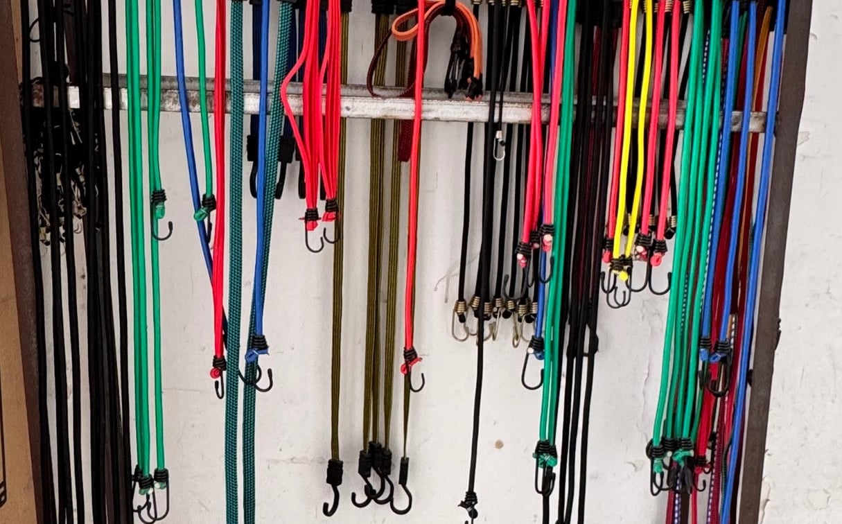 How to Store and Organize Bungee Cords: Keep Them Tangle-Free & Long ...