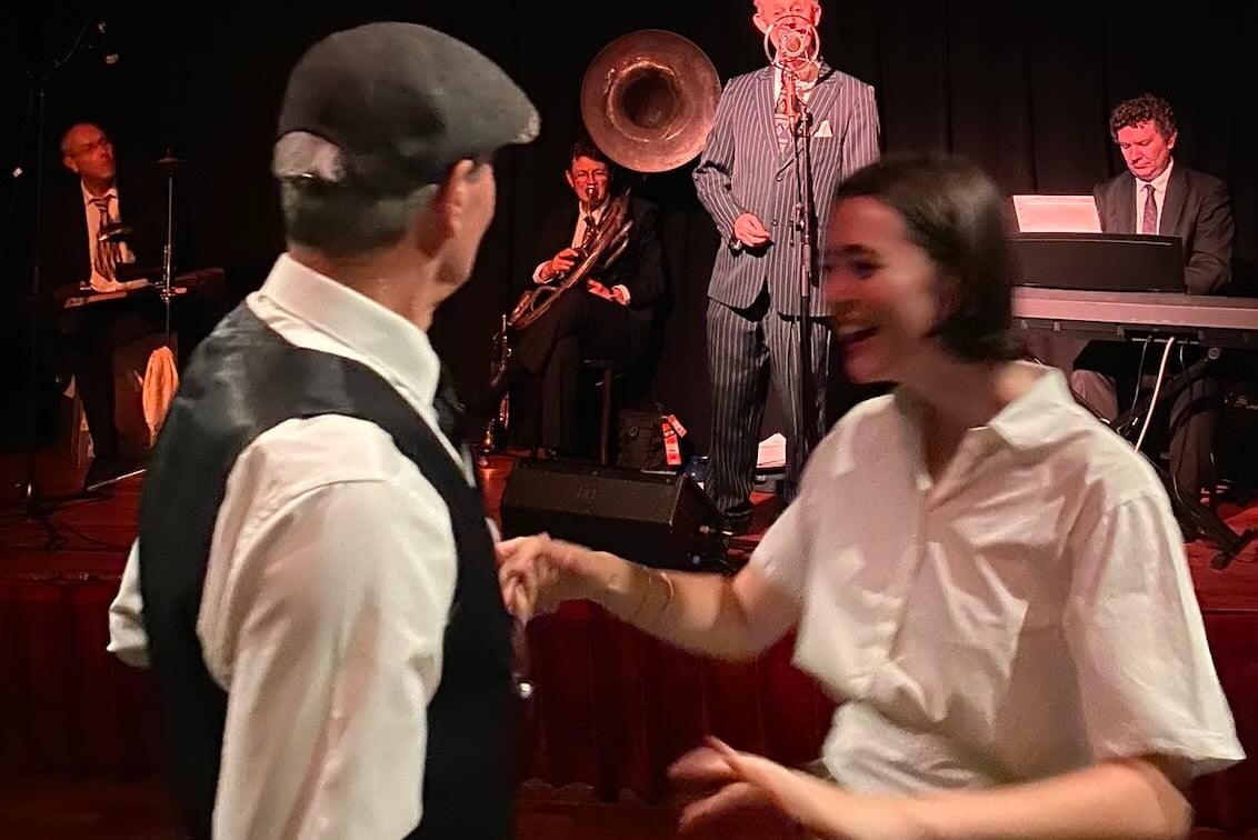 What Makes a True Gatsby Jazz Band? | Greg Poppleton 1920s 1930s Singer ...