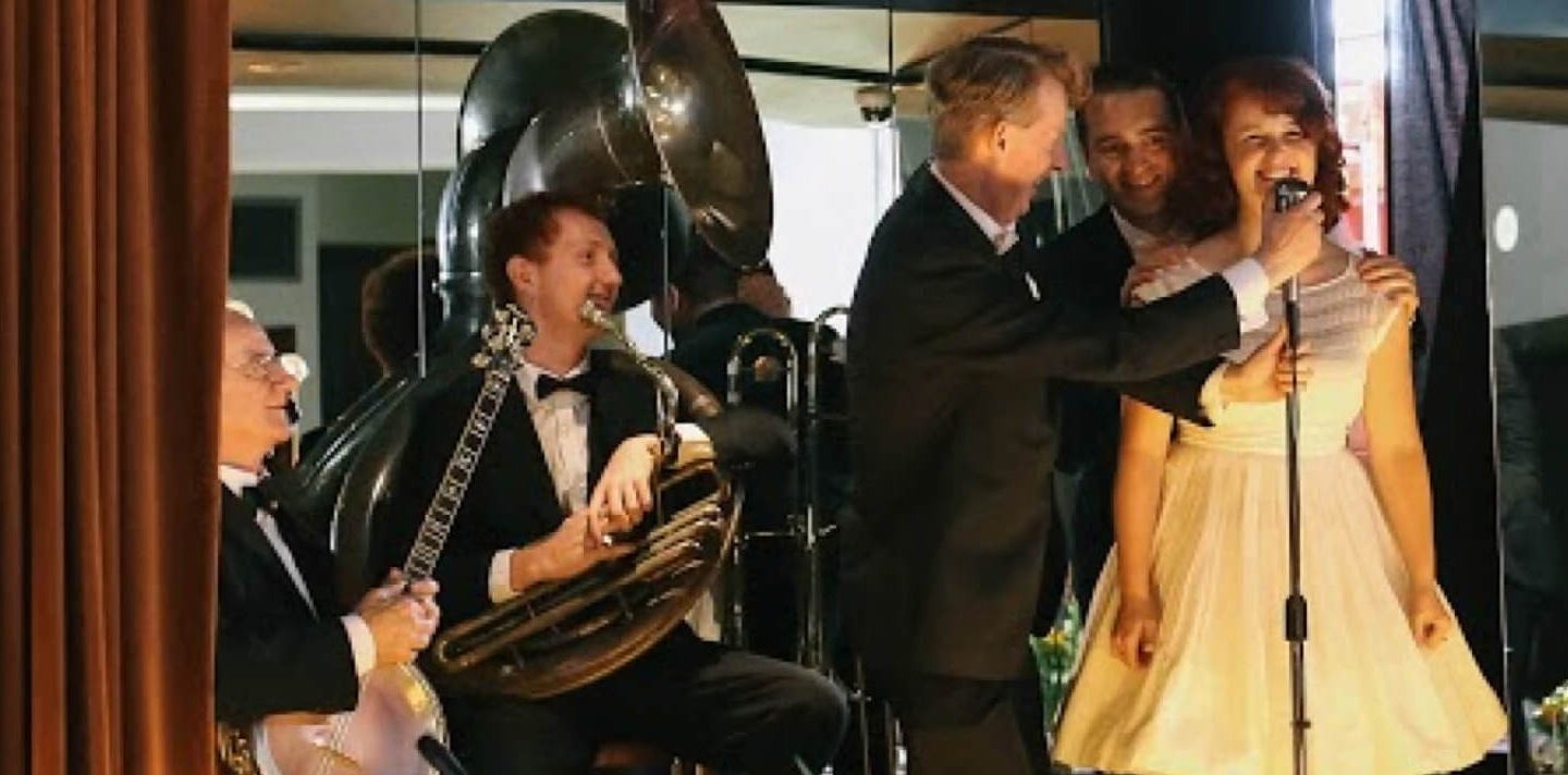 5 Must-Have Songs for a 1920s-Themed Wedding | Greg Poppleton 1920s 1930s Singer and Band