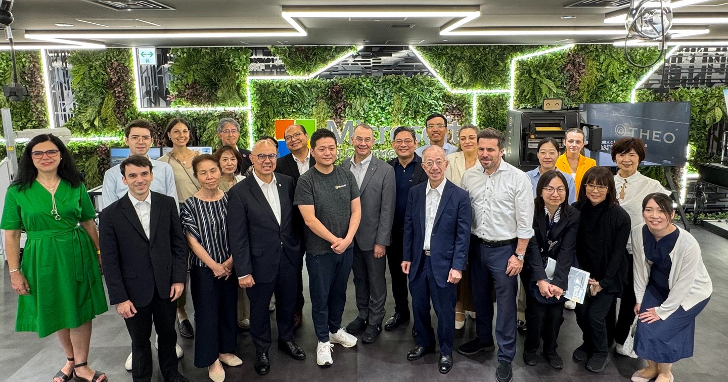 Visit to Microsoft AI Co-Innovation Lab - Kobe | Science & Technology ...