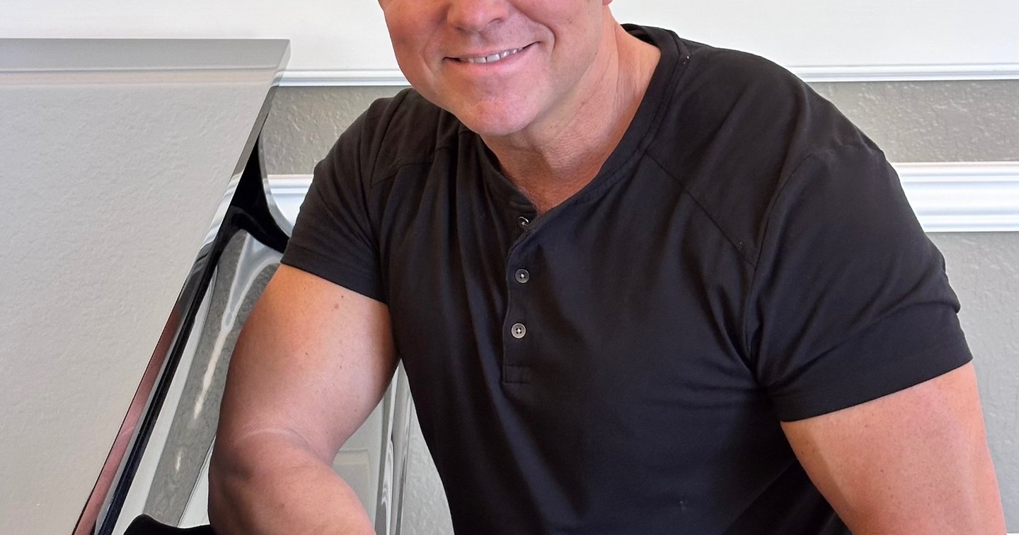 Mark Bulmer – Epic Cinematic Solo Piano | Albums, YouTube & Licensing ...