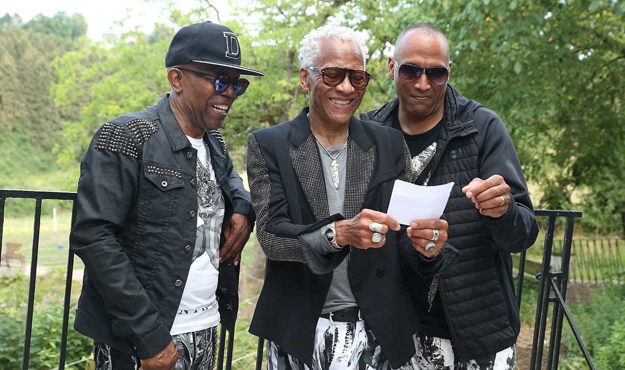 Contact Londonbeat Directly - Send Your Message | LONDONBEAT