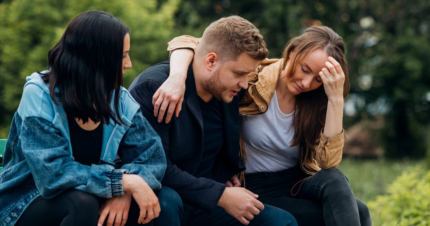 Unpacking Trauma Bonding in Friendships: A Health Hazard?