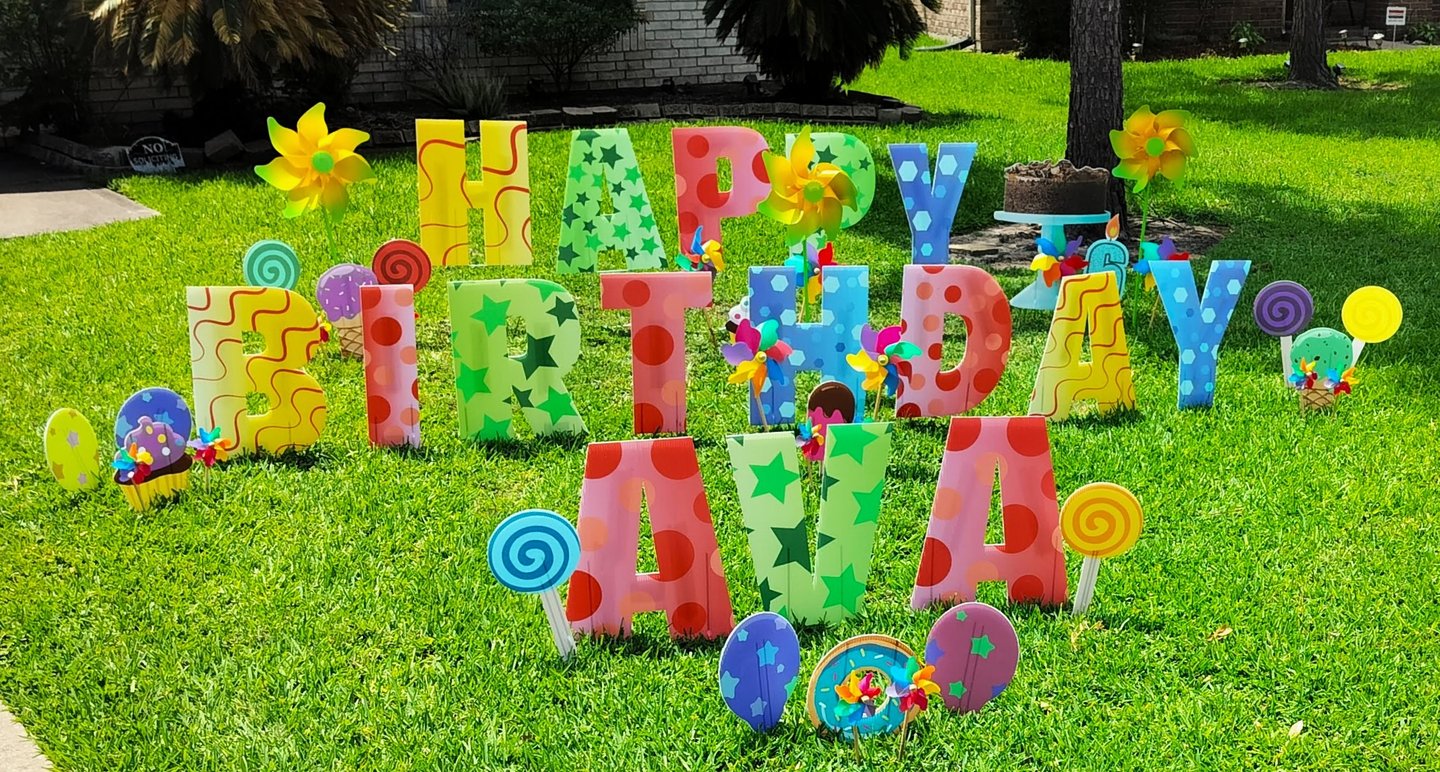 HAPPY BIRTHDAY YARD DISPLAYS