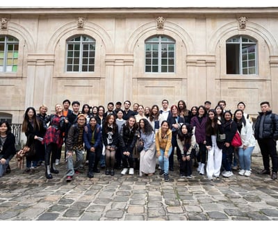 Pratiquer le français, participer aux événements culturels | Cours de ...