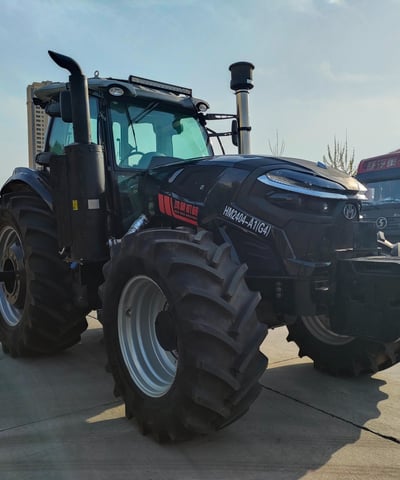 China Tractor Factory | Agricultural Farm Tractor | Custom 50-260HP ...