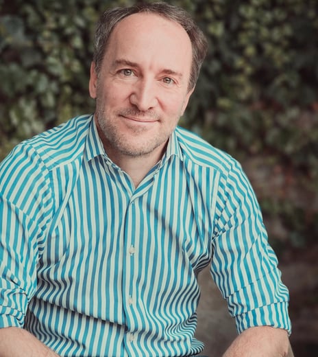 Consultores Estratégicos en IA | Clever Hans AI & Clever Ads