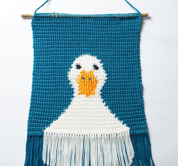 Gosling Wall Hanging Crochet Pattern | Esraa Riyad Designs | Crochet ...