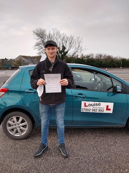 Pass Photos | Louise Driver Tuition