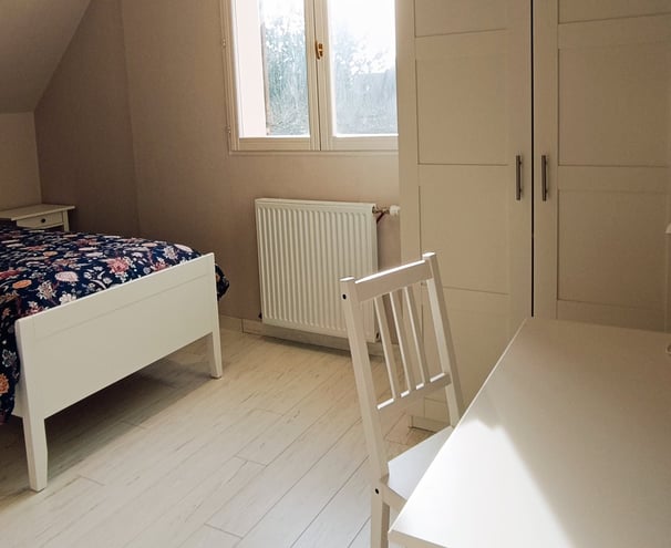 Chambres individuelles meublées avec salle de bain privative ...