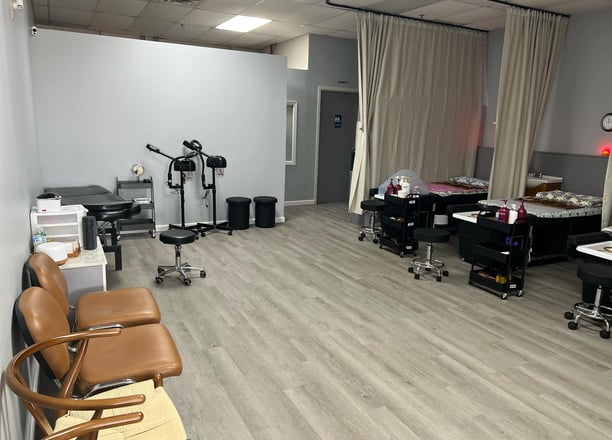 Tiara Nails & Head Spa - Elegance and Care | Tiara Nails & Head Spa